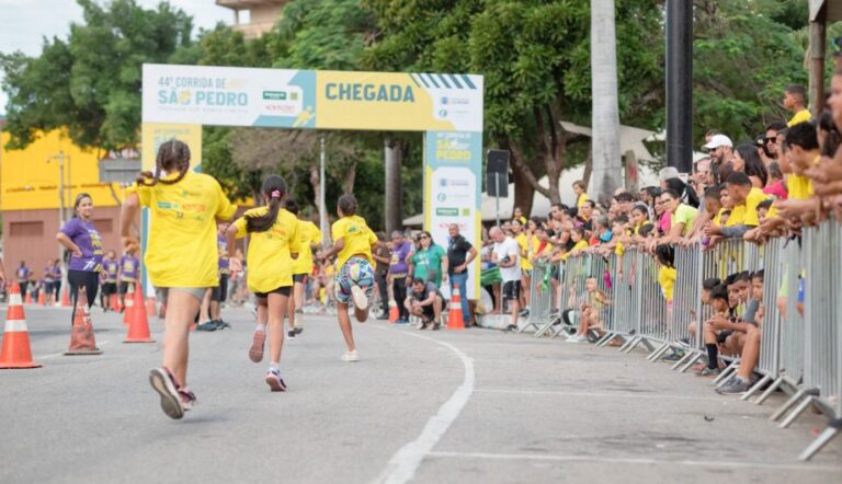 Festa de Cachoeiro: diversão e emoção marcam Corrida Kids de 2024 ...